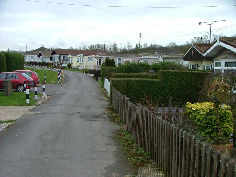 Dunton Farm Colony/Caravan Site | Dunton | Laindon & District Community ...